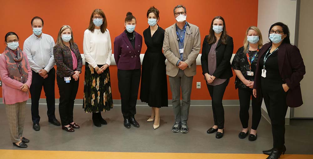 MUHC offers immunocellular therapy for patients with leukemia or ...